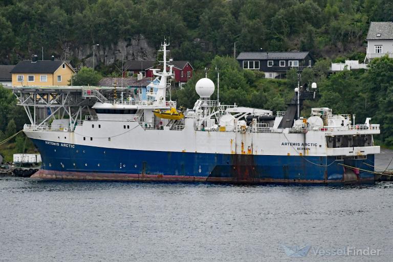 ARTEMIS ARCTIC, Research Vessel - Details and current position - IMO ...