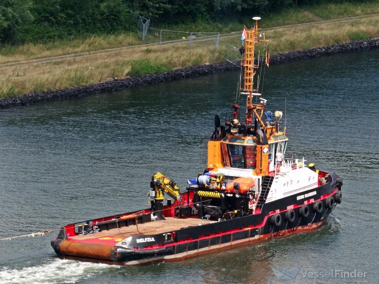 EEMS WARRIOR, Tug - Details and current position - IMO 9213674 - VesselFinder