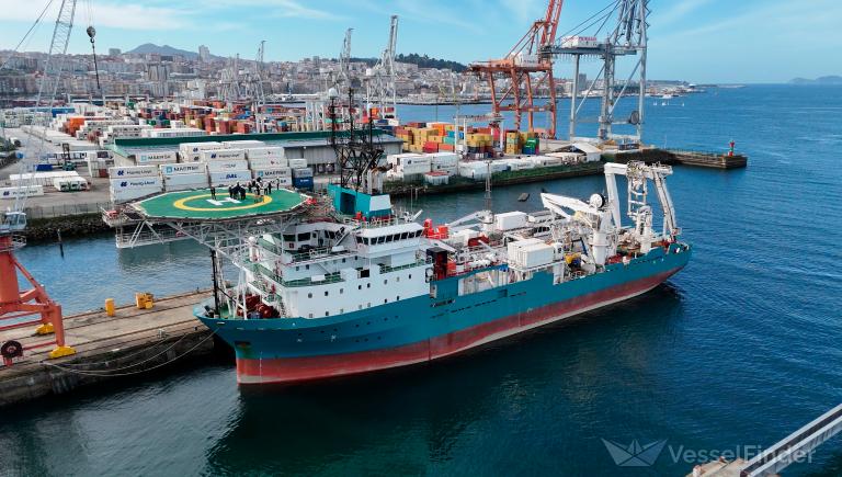 eileen-navia-well-stimulation-vessel-details-and-current-position
