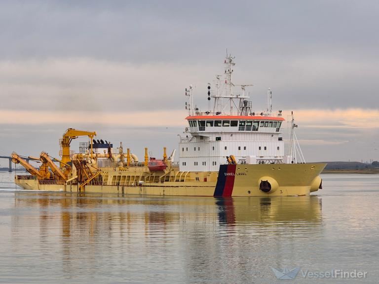 DANIEL LAVAL, Hopper Dredger - Details and current position - IMO ...