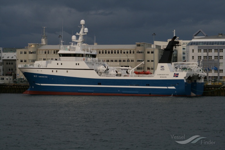 GUDMUNDUR I NESI, Fishing Vessel - Details and current position - IMO ...