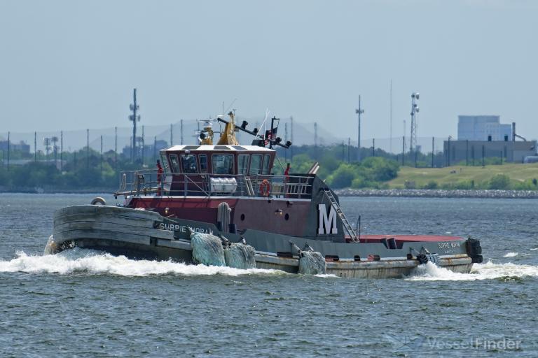 SURRIE MORAN, Tug - Details and current position - IMO 9239707 ...