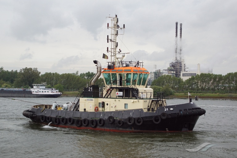 21, Tug - Details and current position - IMO 9247338 - VesselFinder