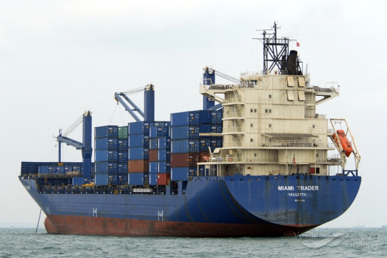 HUNSA BHUM, Container Ship - Details and current position - IMO 9251846 ...