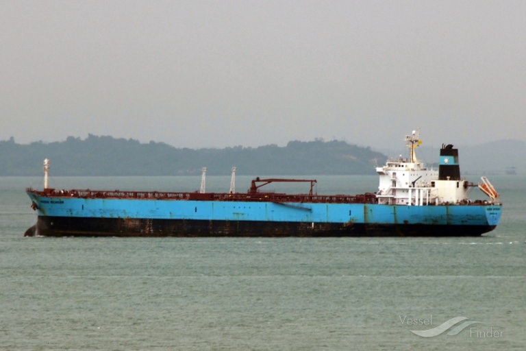 MAERSK MICHIGAN, Oil Products Tanker - Skibsdetaljer og nuværende ...
