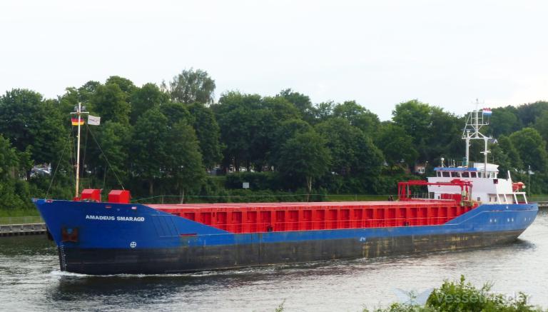 Schiffsfotos - VesselFinder