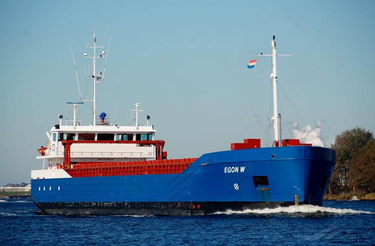 Δωρεάν παρακολούθηση πλοίων μέσω AIS - VesselFinder