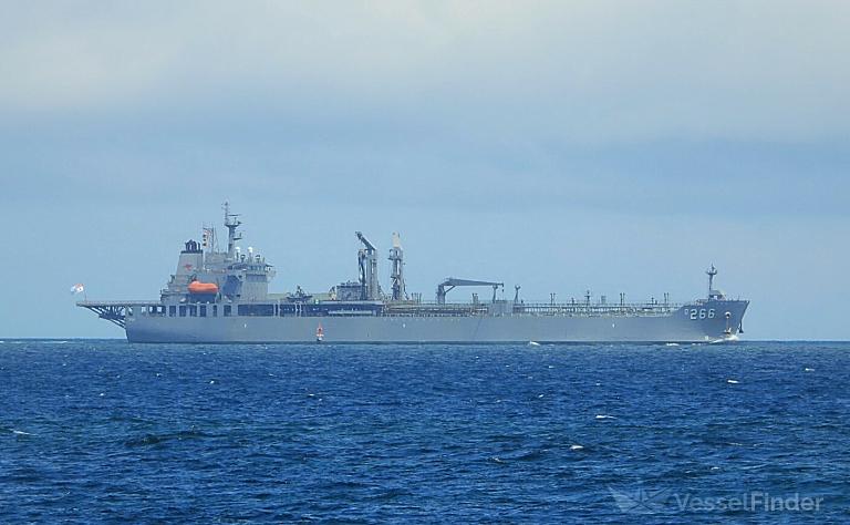 WARSHIP SIRIUS, Oil Products Tanker - Detalles del buque y posición ...
