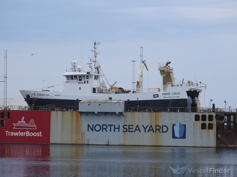 FV ANDRE LEDUC, Fishing Vessel - Details and current position - IMO 9294915 - VesselFinder