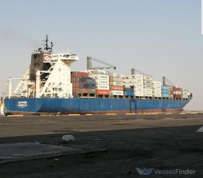 DAPHNE, Container Ship - Details and current position - IMO 9298648 ...