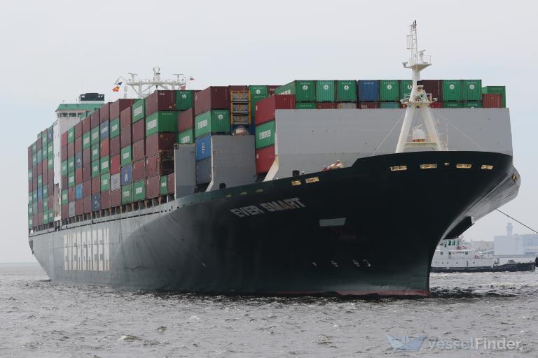 EVER SMART, Container Ship - Details and current position - IMO 9300403 ...
