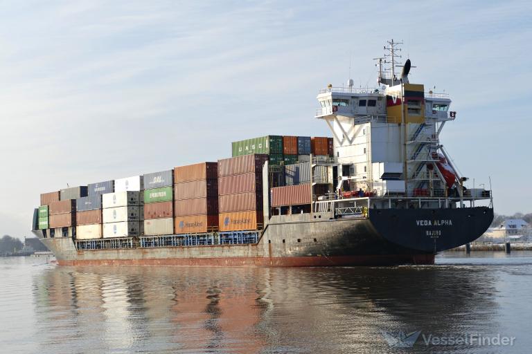 VEGA ALPHA, Container Ship - Details and current position - IMO 9301081 ...