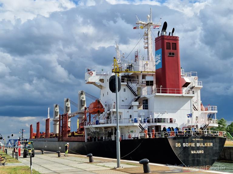 DS SOFIE BULKER, Bulk Carrier - Details and current position - IMO ...