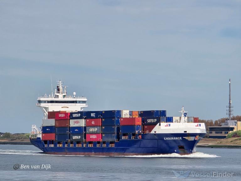 ENDURANCE, Container Ship - Details and current position - IMO 9312200 ...