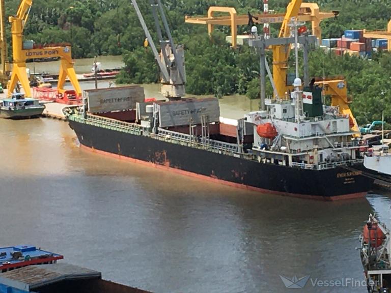 EVER SUPERIOR, General Cargo Ship - Details and current position - IMO ...