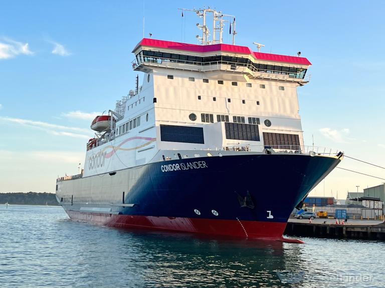 CONDOR ISLANDER, Passenger/Ro-Ro Cargo Ship - Details and current ...