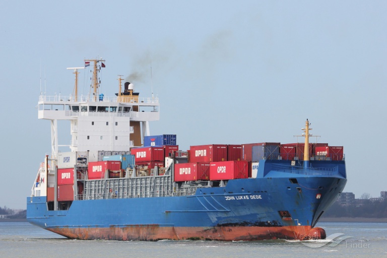 TROUPER, Container Ship - Details and current position - IMO 9326952 ...