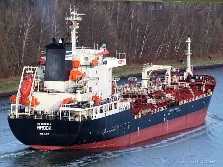 OWL 3, Chemical/Oil Products Tanker - Details and current position ...
