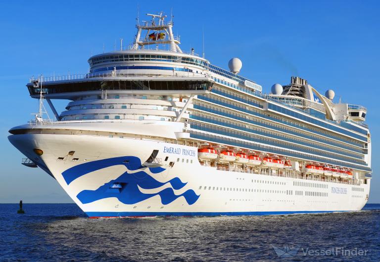 EMERALD PRINCESS, Passenger (Cruise) Ship - Details and current ...