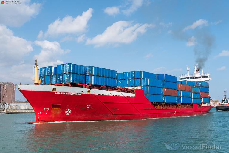 LOUISE BORCHARD, Container Ship - Данные судна и текущее положение ...