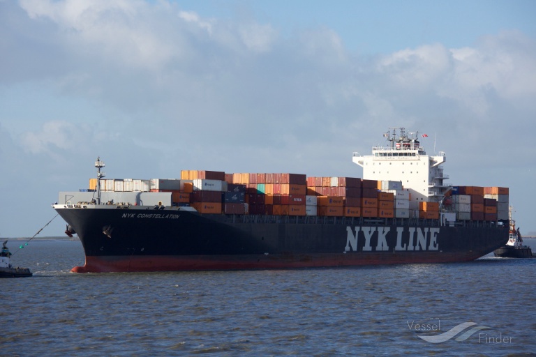 Free AIS Ship Tracking of Marine Traffic - VesselFinder