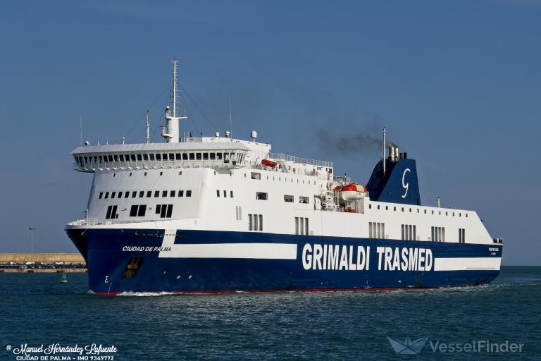 CIUDAD DE PALMA, Passenger/Ro-Ro Cargo Ship - Detalles del buque y ...