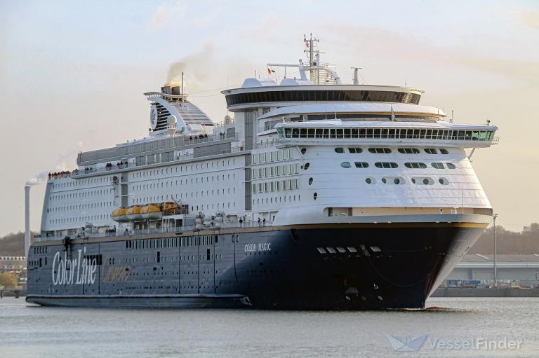 COLOR MAGIC, Passenger/Ro-Ro Cargo Ship - Schiffsdaten und aktuelle ...