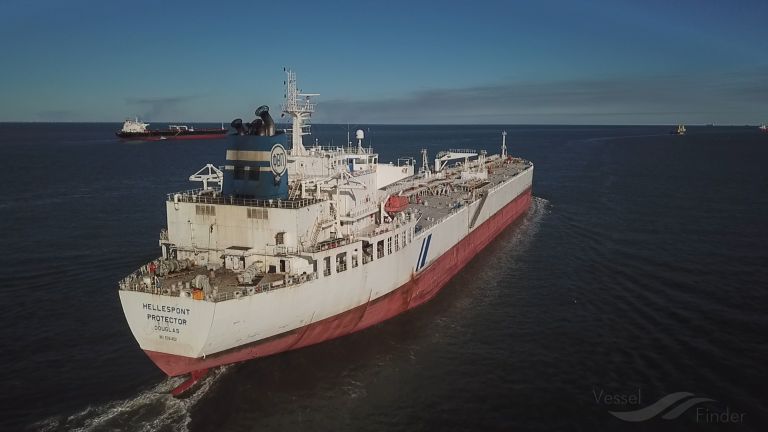 HELLESPONT PROTECTOR, Crude Oil Tanker - Details and current position - IMO 9351452 - VesselFinder