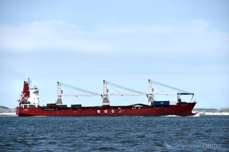 Ship Photos - VesselFinder