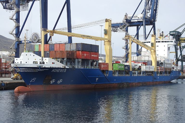 HELENE, Container Ship - Details and current position - IMO 9362956 ...
