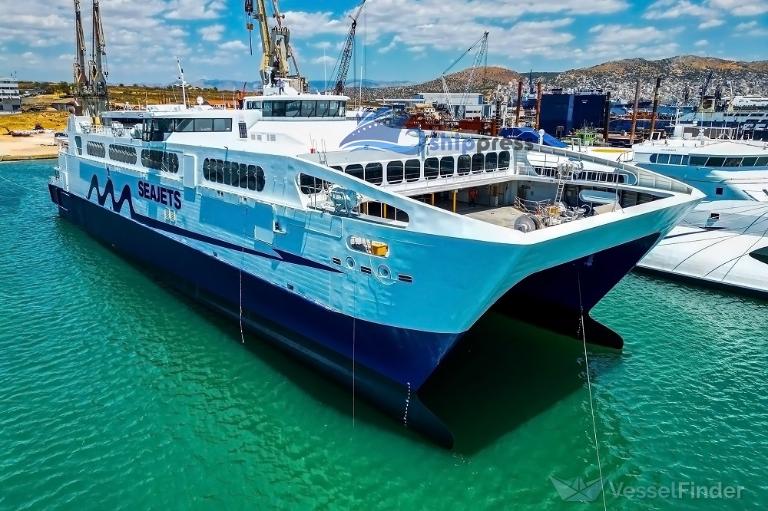 CHAMPIONSLEAGUE JET1, Passenger/Ro-Ro Cargo Ship - Details and current ...