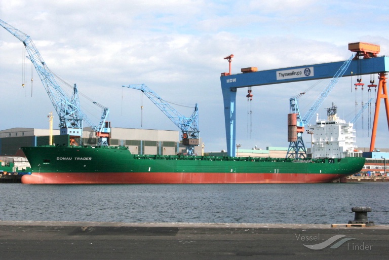 GH FOEHN, Container Ship - Details and current position - IMO 9377559 ...