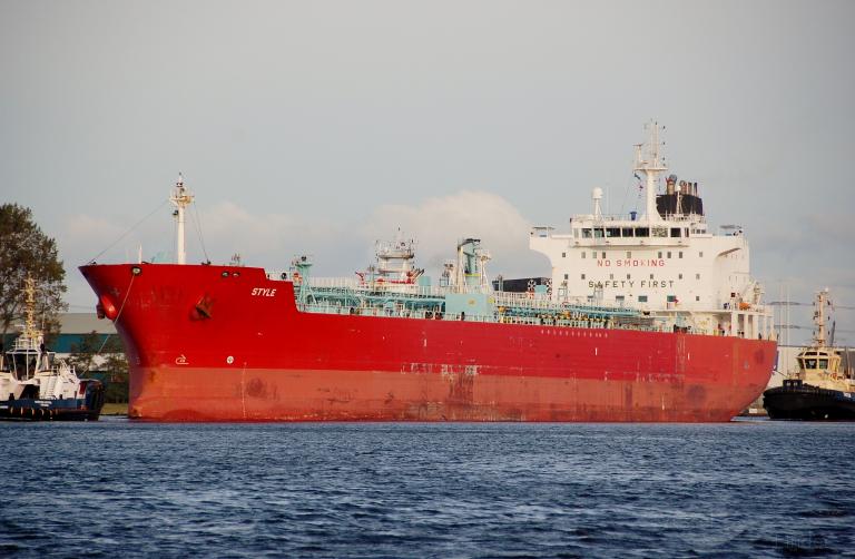OSAKA, Chemical/Oil Products Tanker - Details and current position ...
