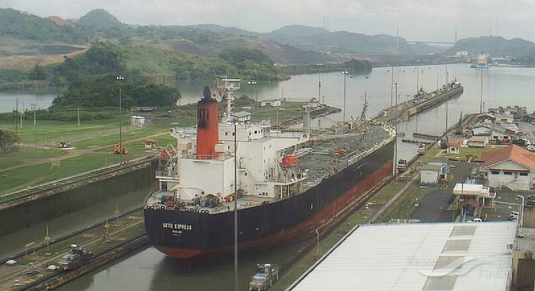 SWAN, Crude Oil Tanker - Details and current position - IMO 9382712 ...