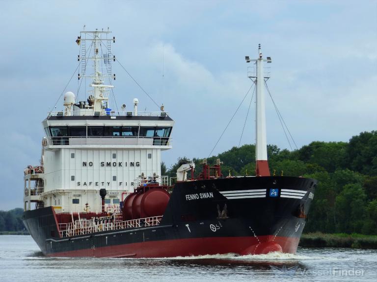 FENNO SWAN, Chemical/Oil Products Tanker - Details and current position ...
