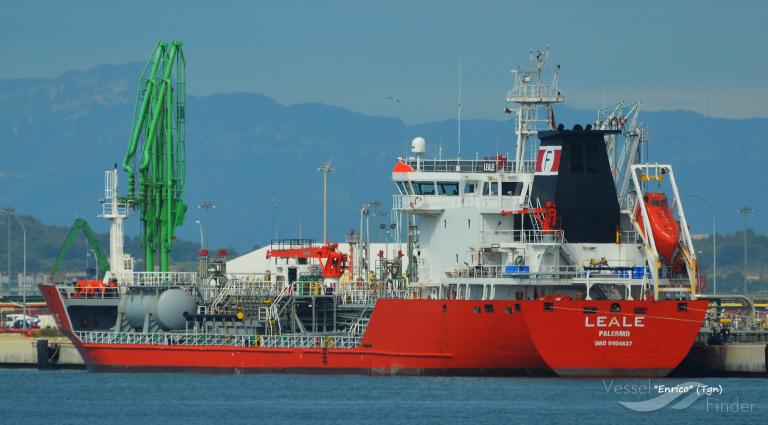 LEALE, Chemical/Oil Products Tanker - Details and current position ...