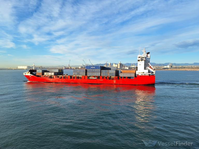 GRETA photo, Container Ship - Taken on Jan 30, 2025 - VesselFinder