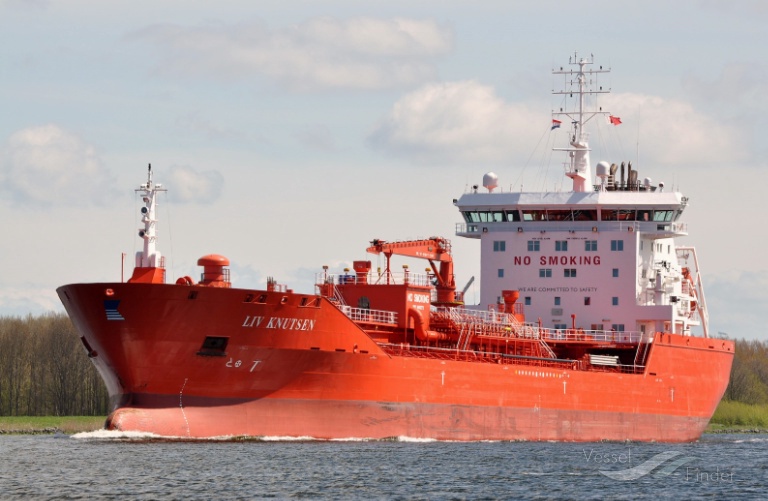 LIV KNUTSEN, Chemical/Oil Products Tanker - Details and current ...