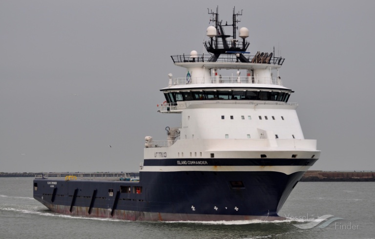 ISLAND COMMANDER, Well Stimulation Vessel - Details and current ...