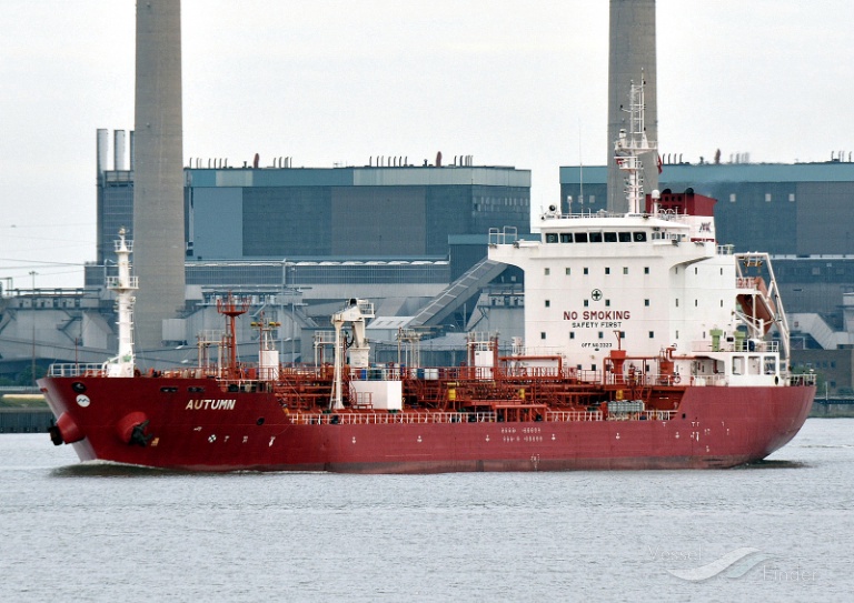 AUTUMN, Chemical/Oil Products Tanker - Detalles del buque y posición ...