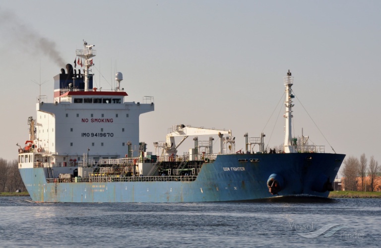 PIS PATRIOT, Chemical/Oil Products Tanker - Details and current ...
