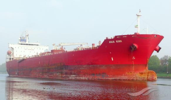 FAIR BREEZE, Chemical/Oil Products Tanker - Details and current ...