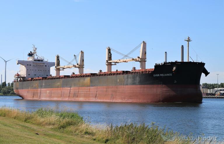 EVER RELIANCE, Bulk Carrier - Details and current position - IMO ...