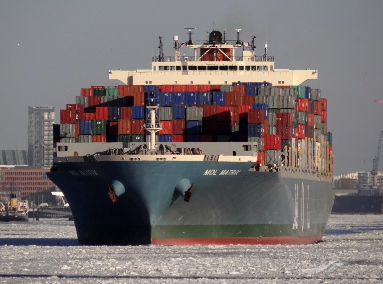 ONE MATRIX photo, Container Ship - Uploaded on Feb 21, 2014 - VesselFinder