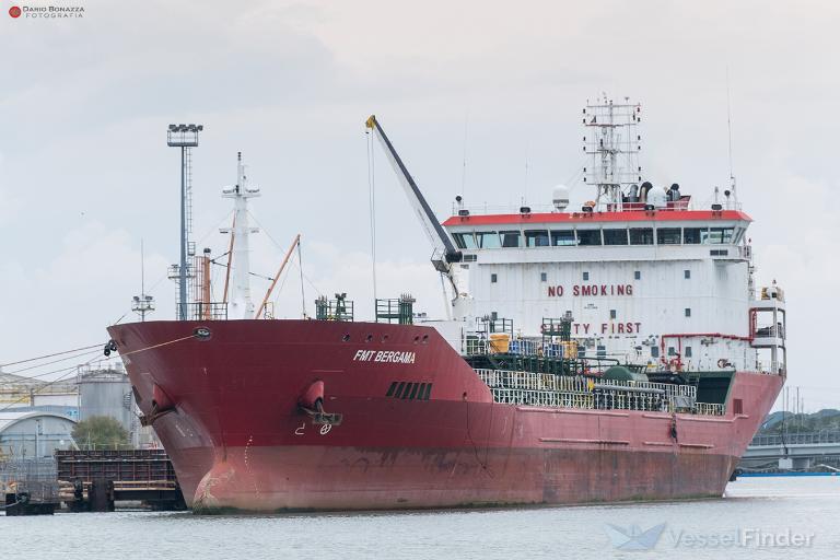 FMT BERGAMA, Chemical/Oil Products Tanker - Details and current ...