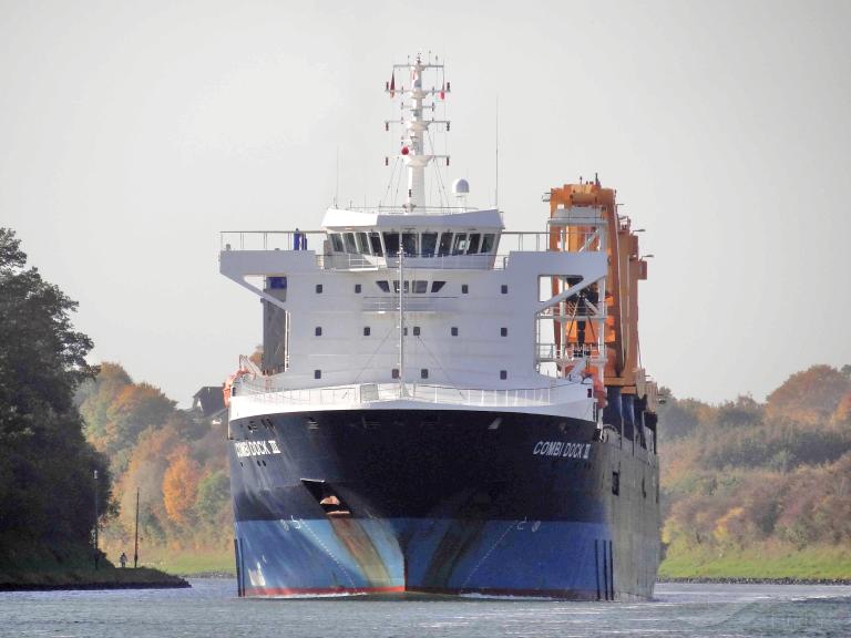 COMBI DOCK III, Unknown - Schiffsdaten und aktuelle Position - IMO ...