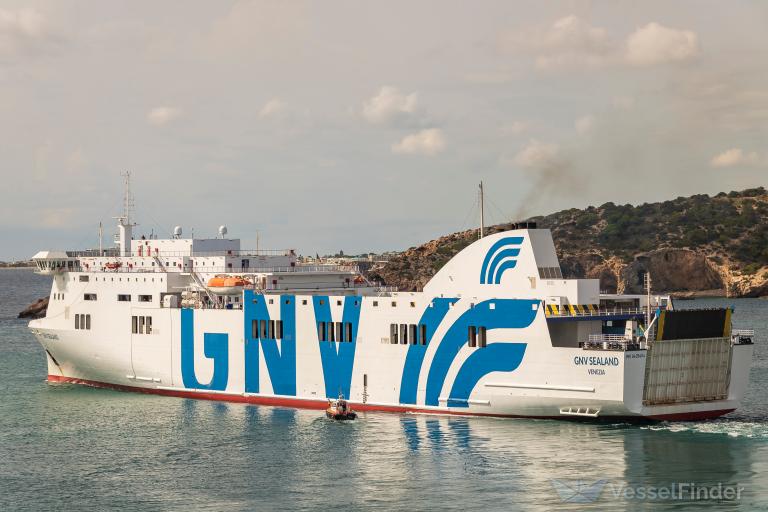 GNV SEALAND, Passenger/Ro-Ro Cargo Ship - Details and current position ...