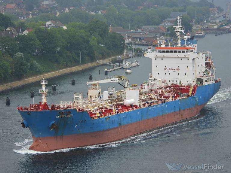 GULHOLMEN, Chemical/Oil Products Tanker - Details and current position ...