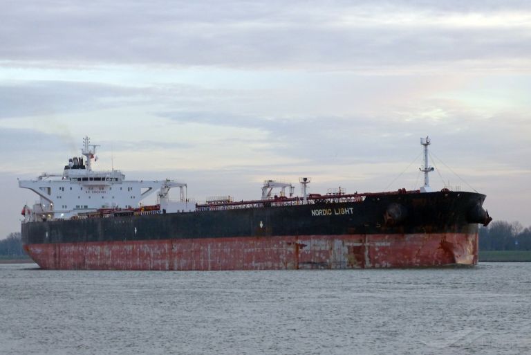 NORDIC LIGHT, Crude Oil Tanker - Details and current position - IMO ...