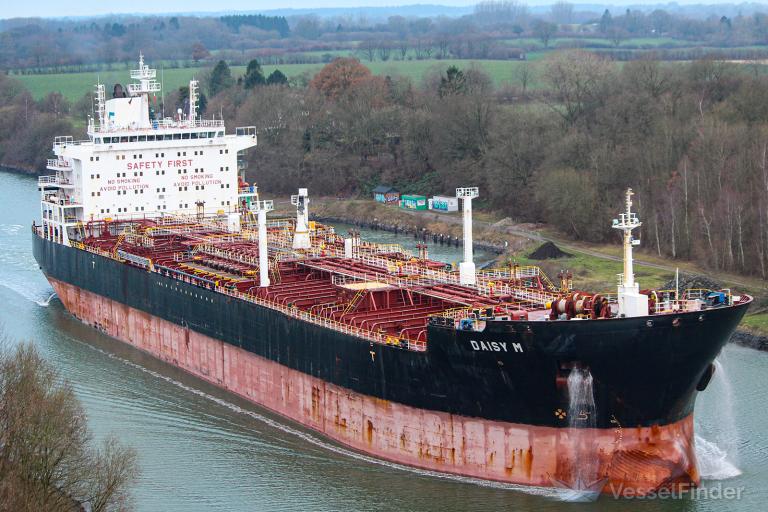 SEA RUNNER, Chemical/Oil Products Tanker - Details and current position ...